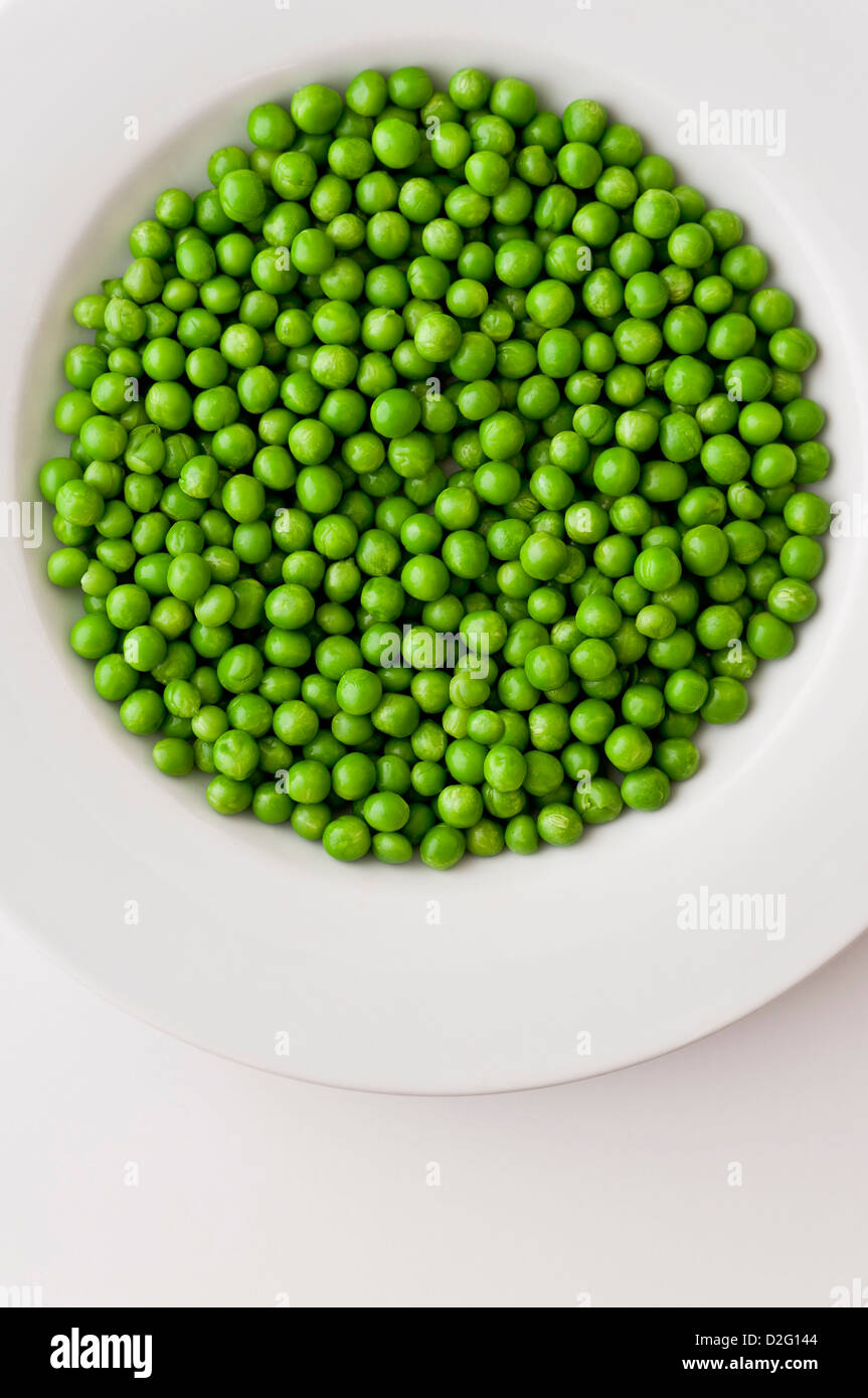 Peas plate hi-res stock photography and images - Alamy