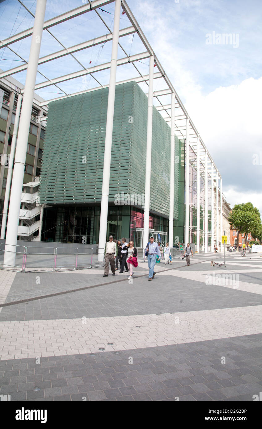 Imperial college exhibition road hi-res stock photography and images ...