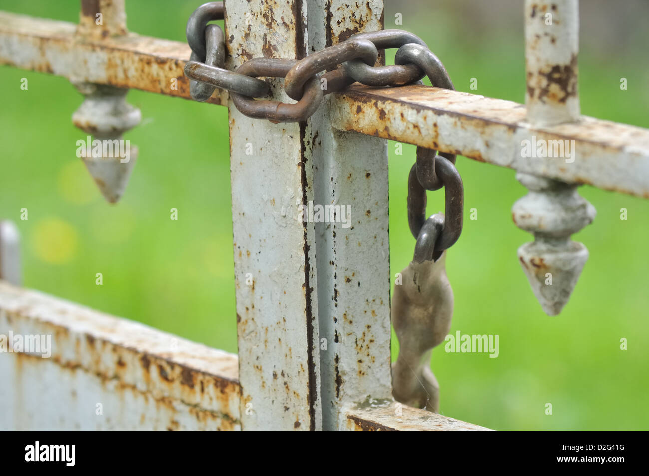 Closing grid hi-res stock photography and images - Alamy