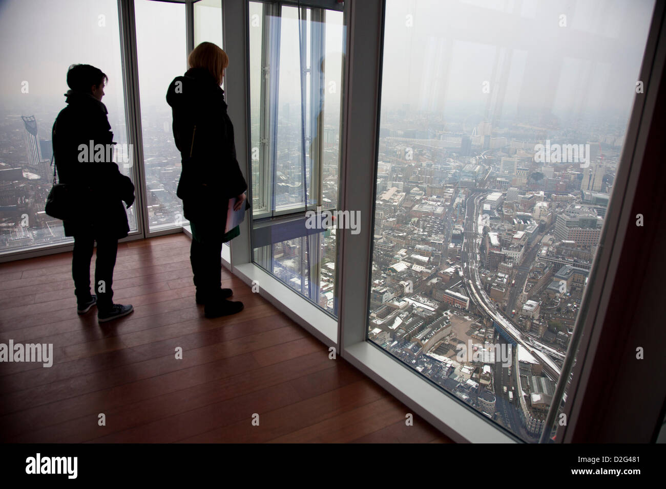 News city shard hi-res stock photography and images - Alamy