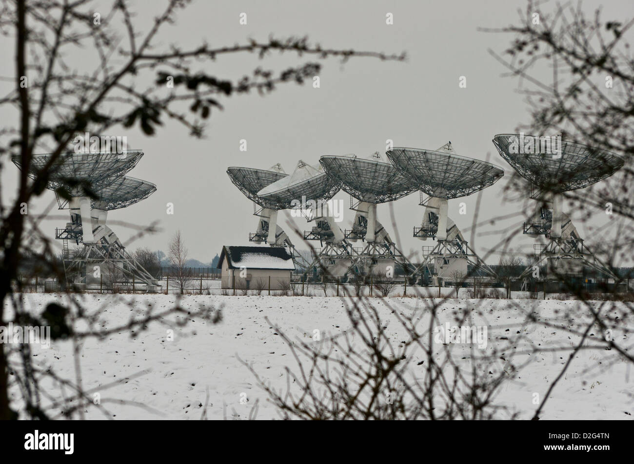 Cambridge Radio Telescopes in the snow Stock Photo - Alamy