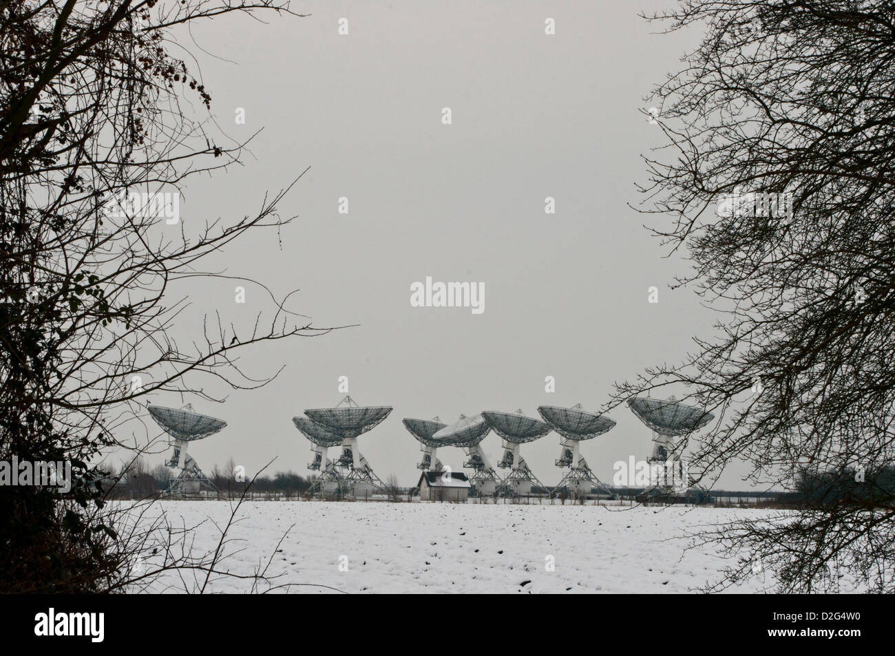 Cambridge Radio Telescopes in the snow Stock Photo - Alamy