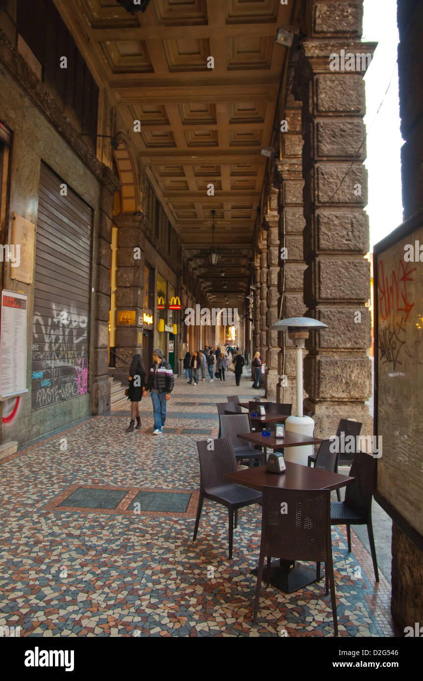 Vaulted portico hi-res stock photography and images - Alamy