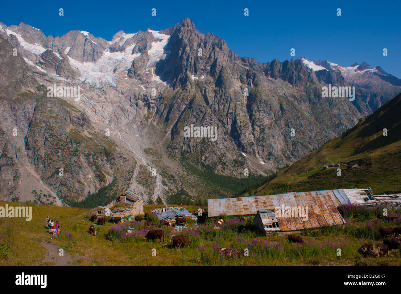 refuge bonetti,val d'aoste,italy Stock Photo - Alamy
