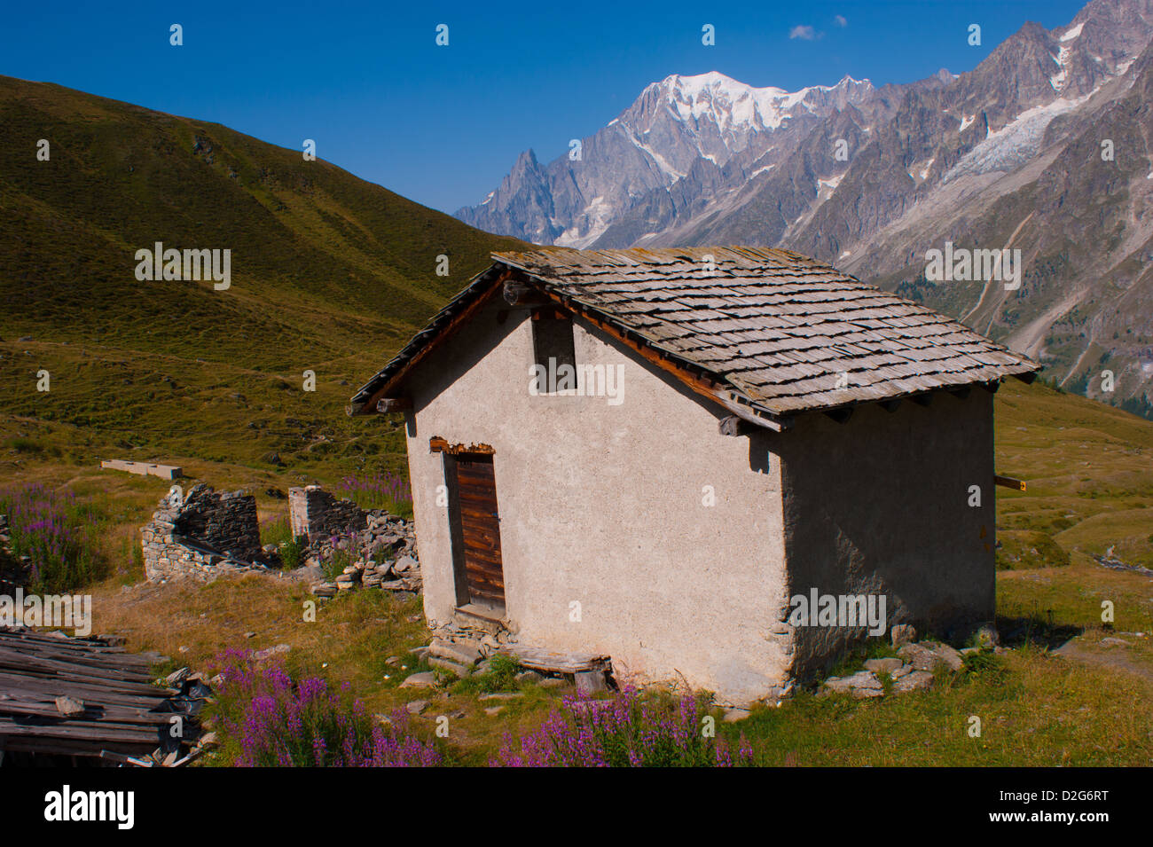 refuge bonetti,val d'aoste,italy Stock Photo - Alamy