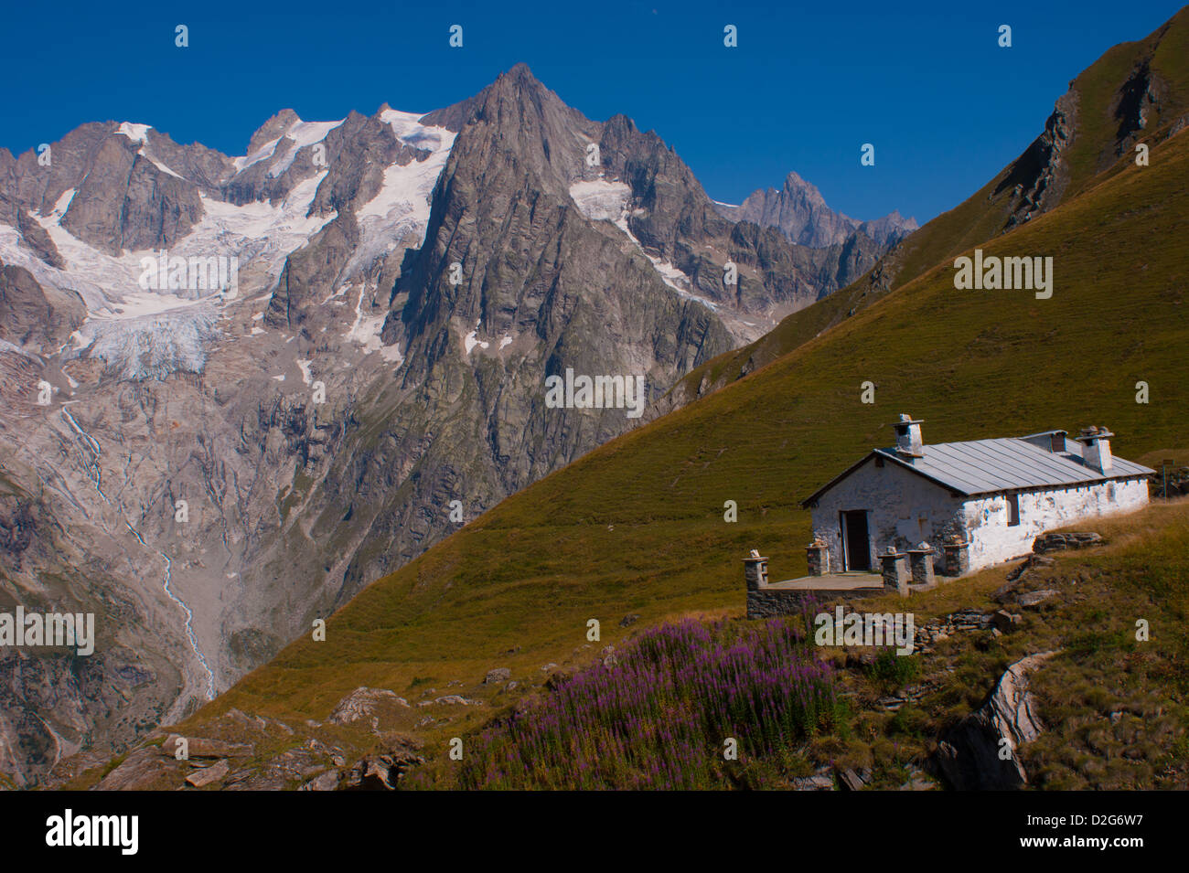 refuge bonetti,val d'aoste,italy Stock Photo - Alamy