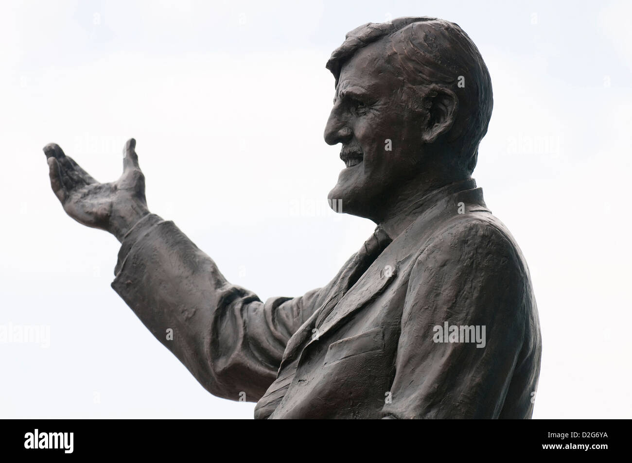 Statue of football legend Jimmy Hill, former Coventry City FC manager ...