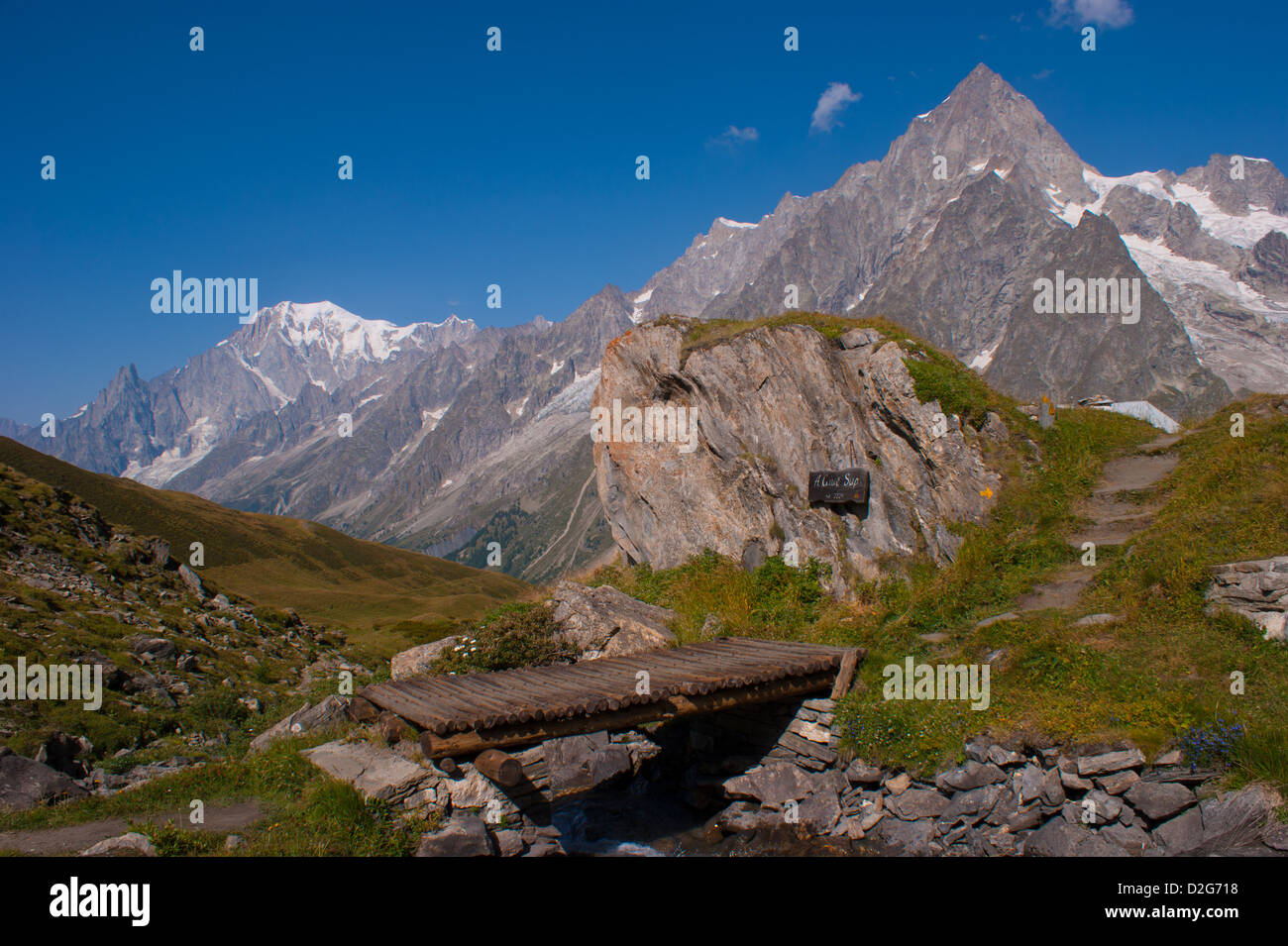 refuge bonetti,val d'aoste,italy Stock Photo - Alamy
