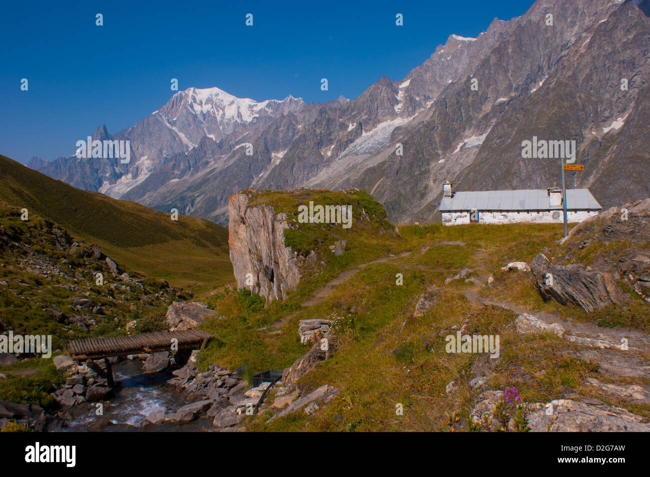 refuge bonetti,val d'aoste,italy Stock Photo - Alamy