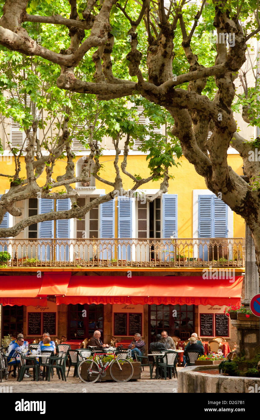 Village of bargemon hi-res stock photography and images - Alamy