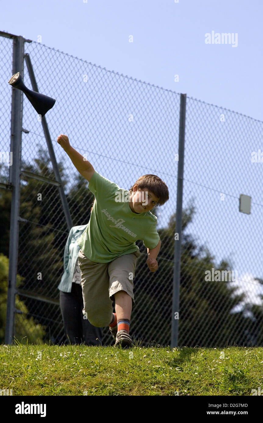 Welly throw hi-res stock photography and images - Alamy