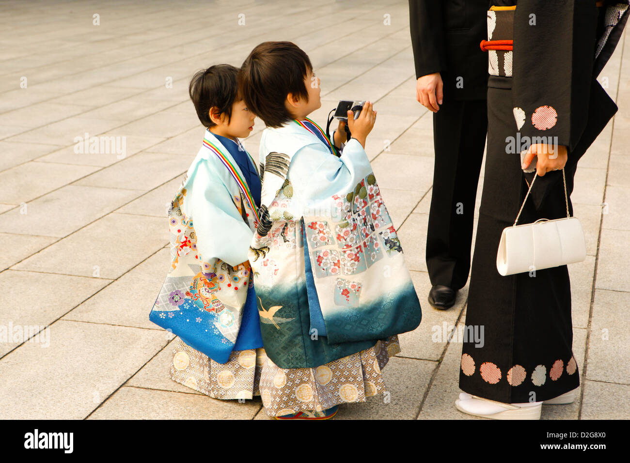 Traditional japanese wedding hi-res stock photography and images - Alamy