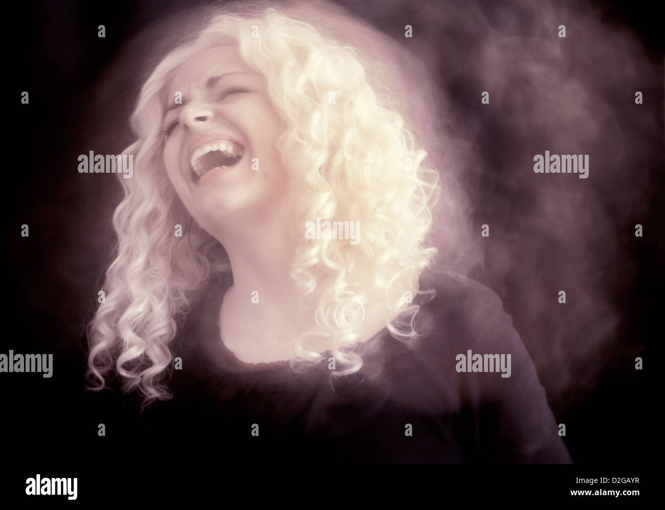 Crying out in pain hi-res stock photography and images - Alamy