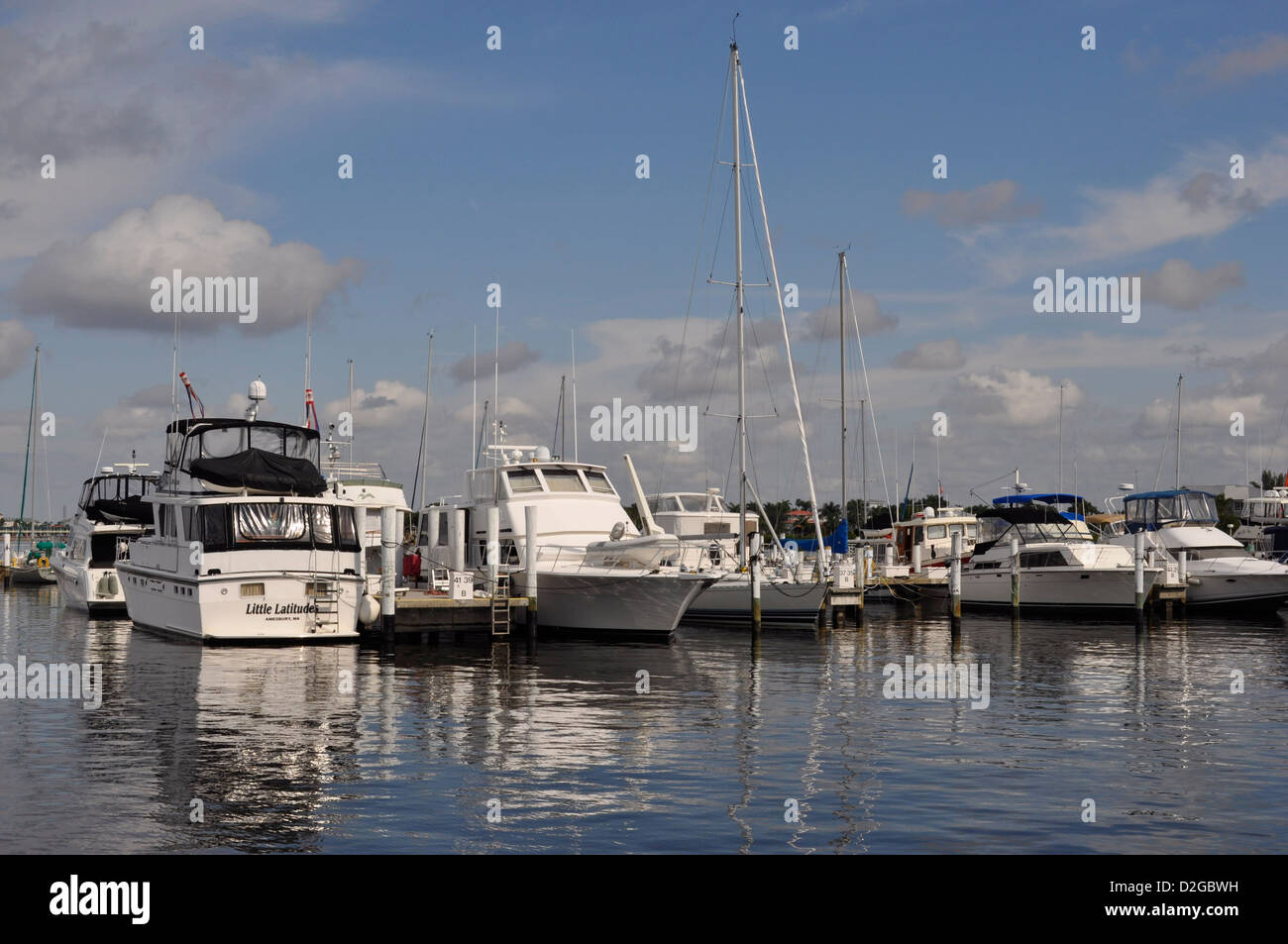 boats in harbour Stock Photo - Alamy