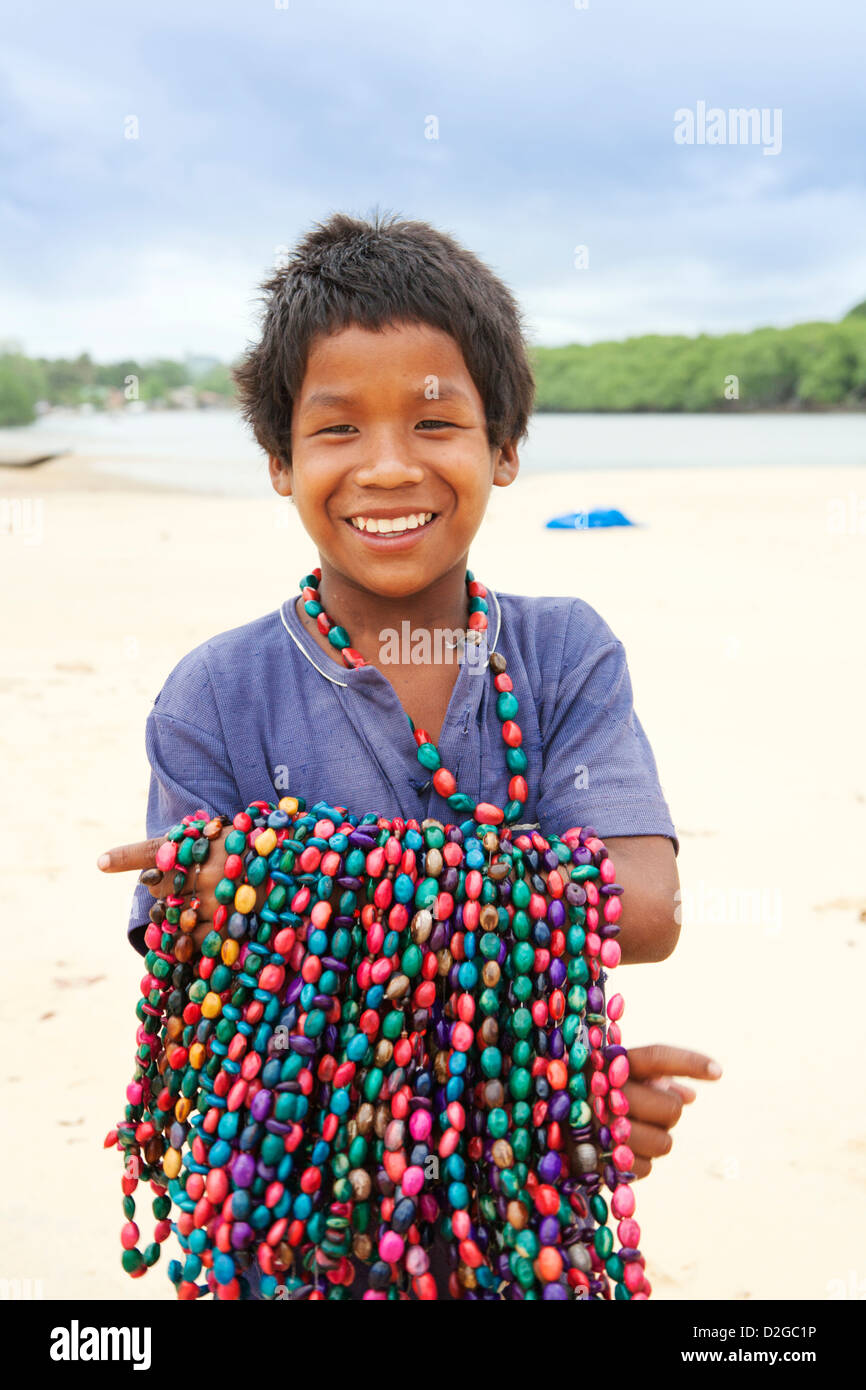 Indigenous brazilian people hi-res stock photography and images - Alamy