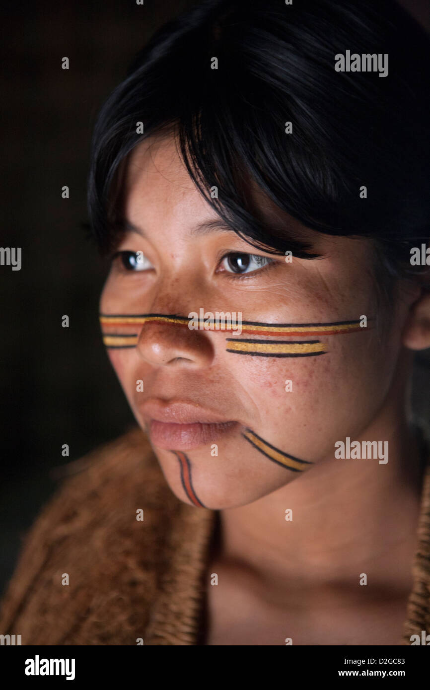 A Pataxo indigenous woman from Bahia, Jaquiera village, Porto Seguro ...