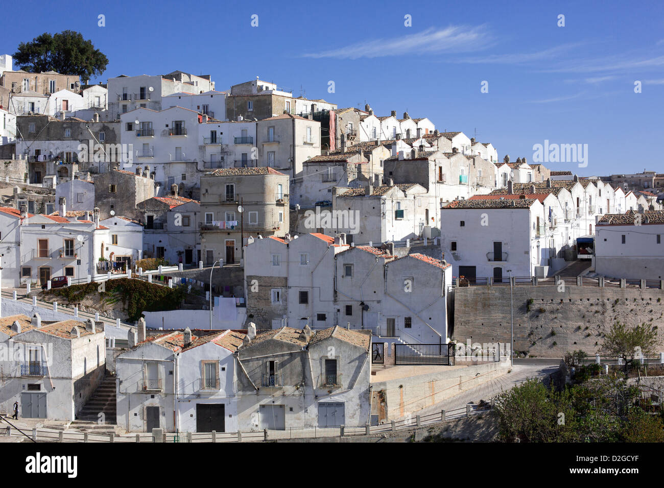 Old village of Monte Sant'Angelo, Foggia, Apulia, Puglia, Gargano ...
