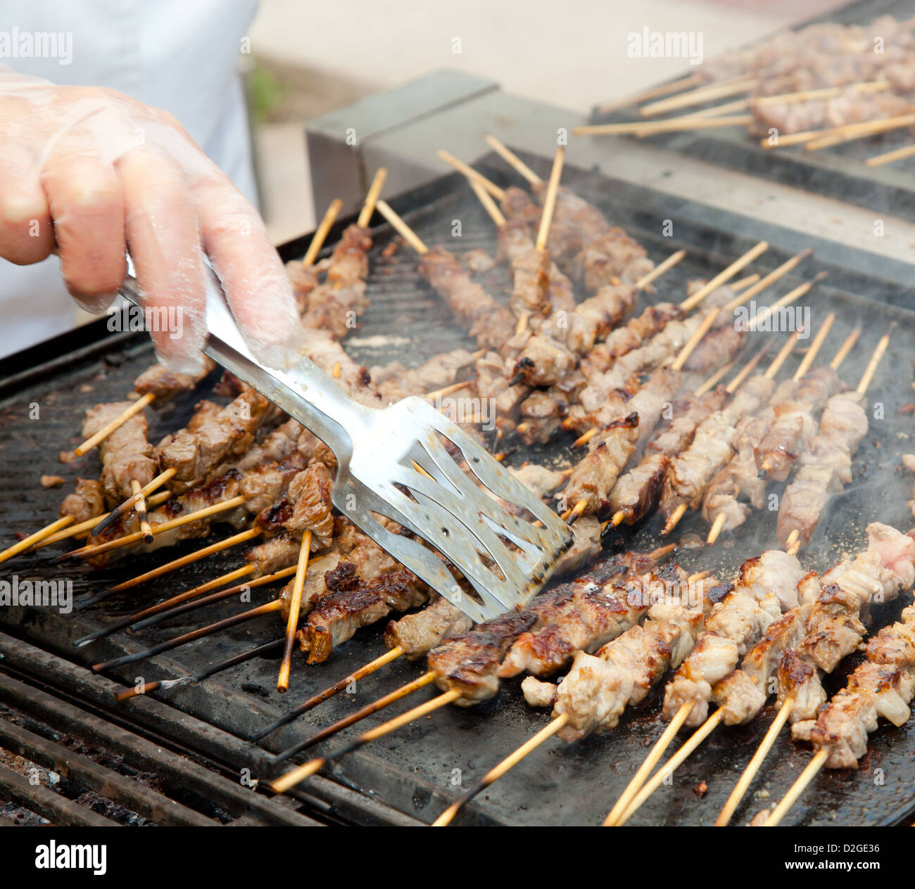 Meat skewers hi-res stock photography and images - Alamy