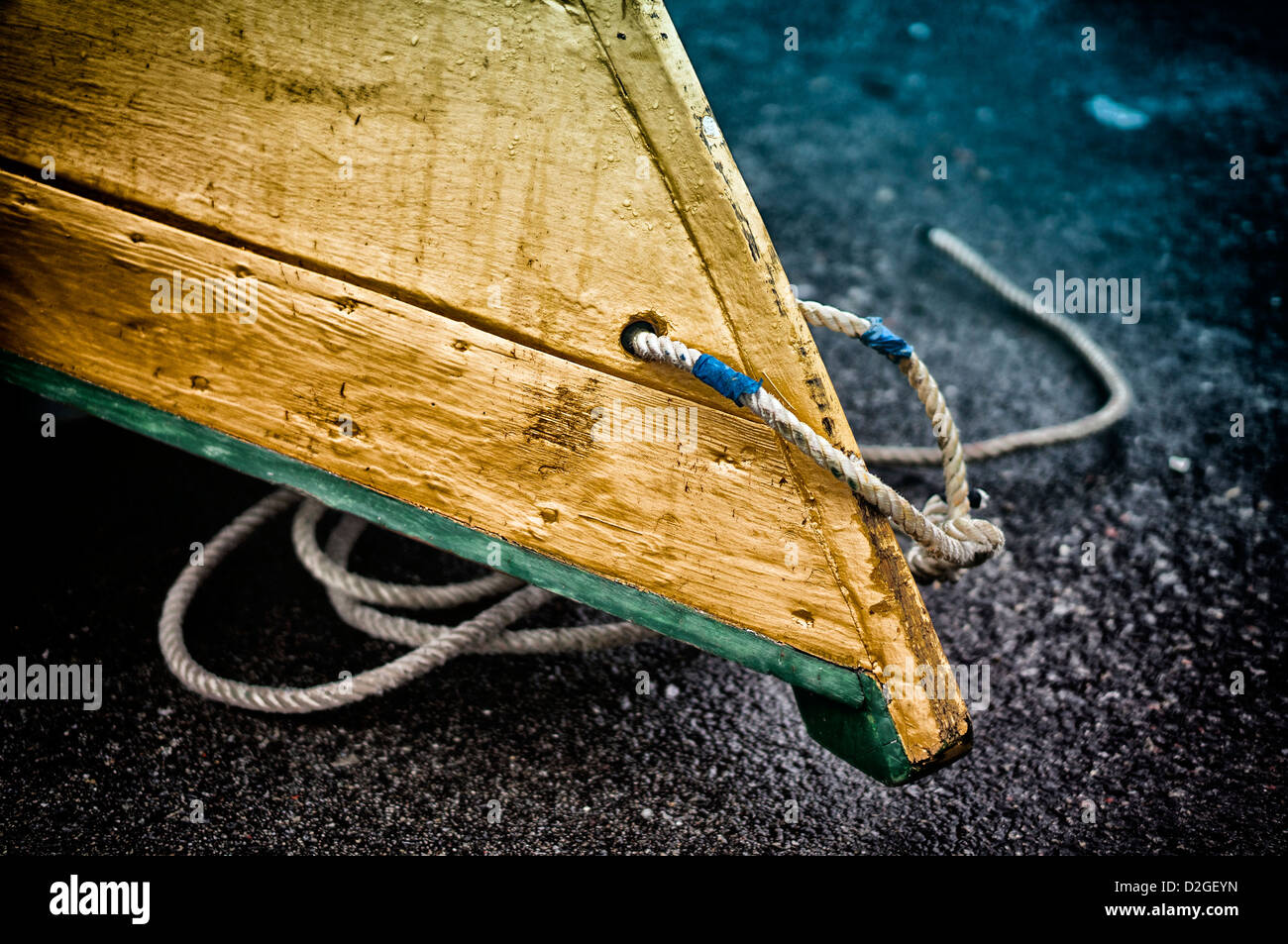 New skiff hi-res stock photography and images - Alamy