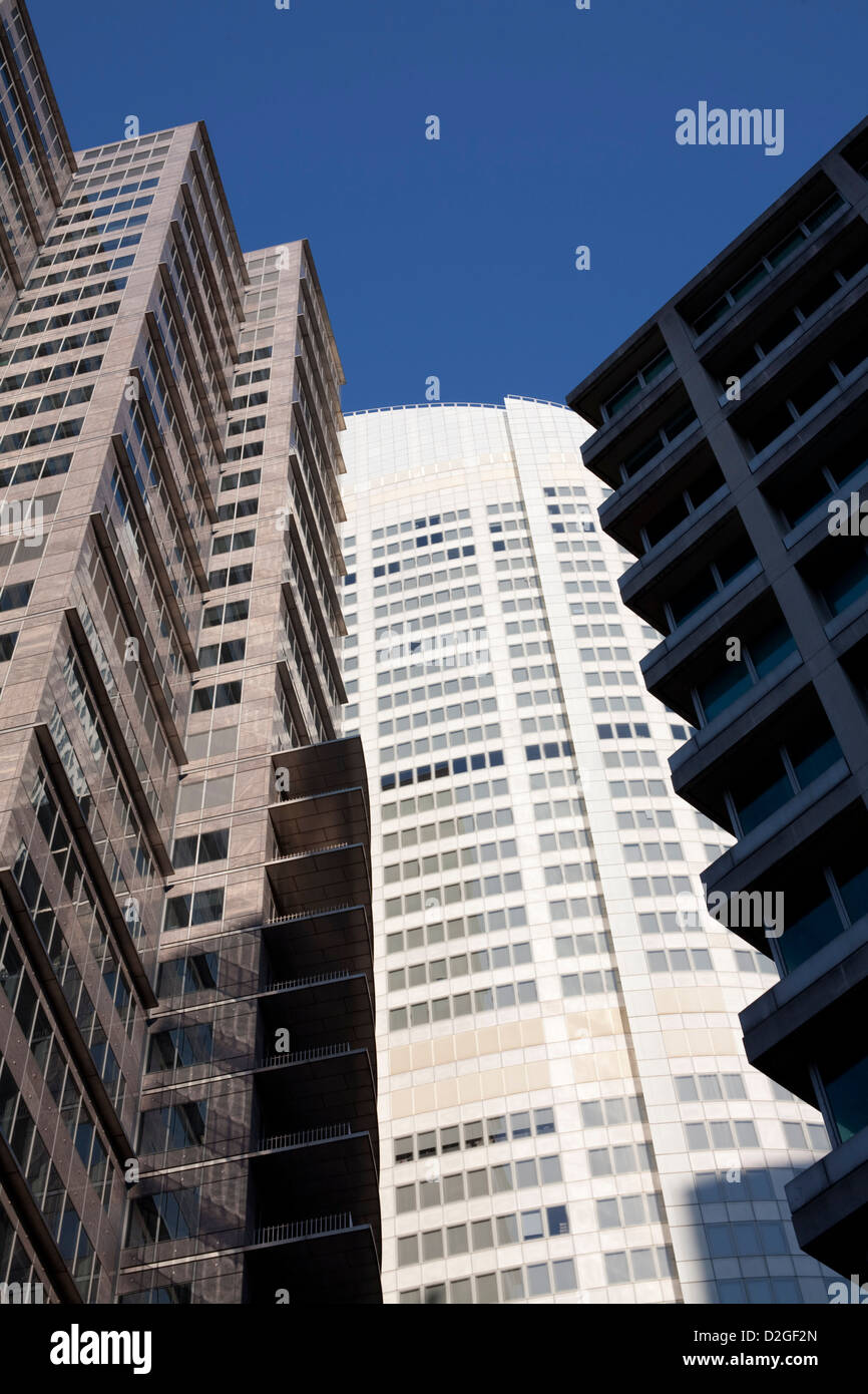 Corporate office buildings hi-res stock photography and images - Alamy