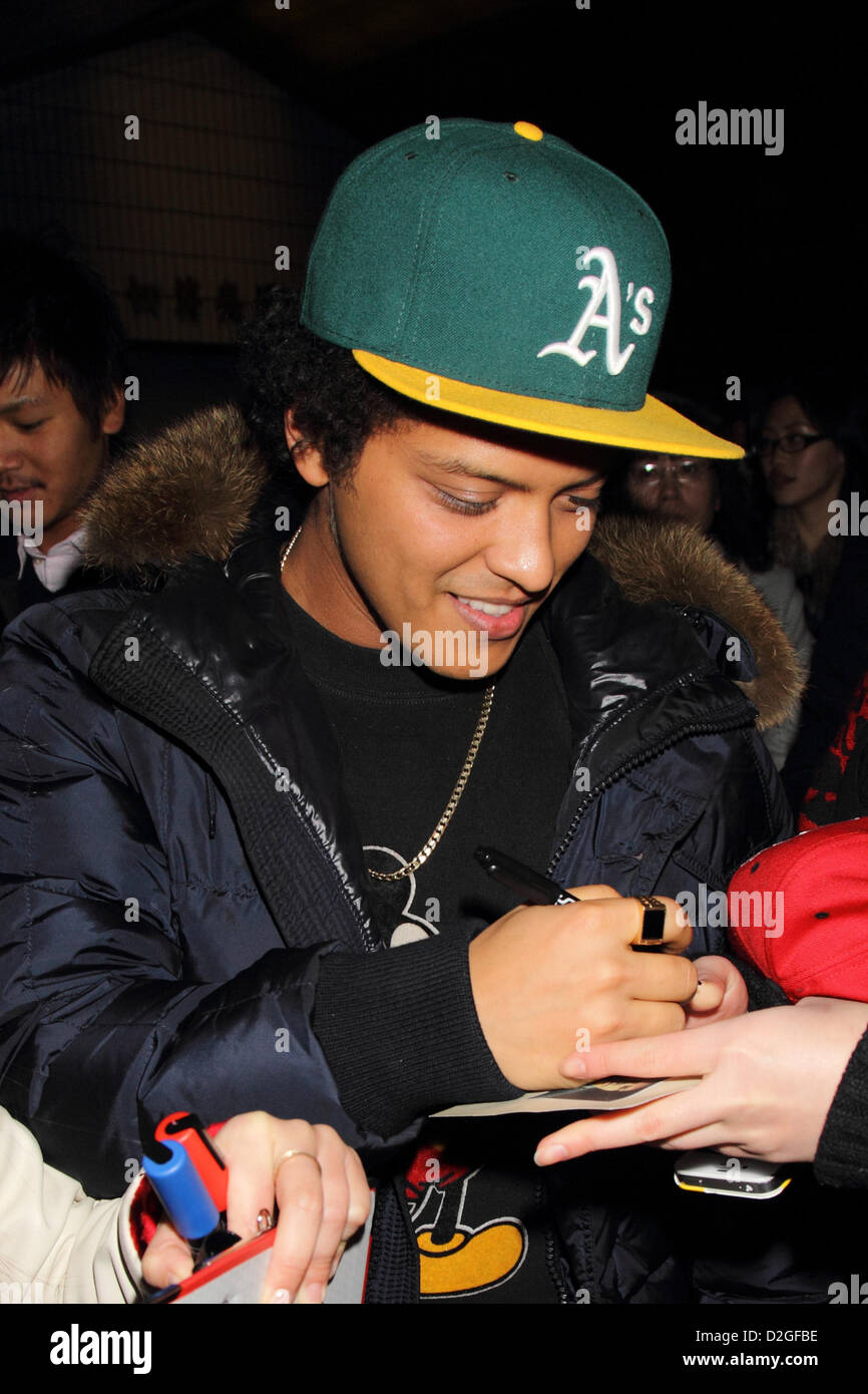 Bruno Mars in Tokyo on January 23rd, 2013. American singer Bruno Mars ...