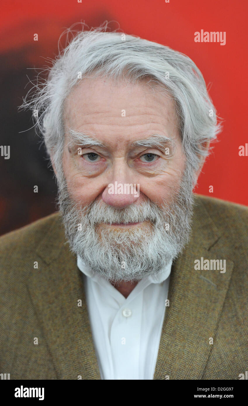 Fire paintings otto piene hi-res stock photography and images - Alamy