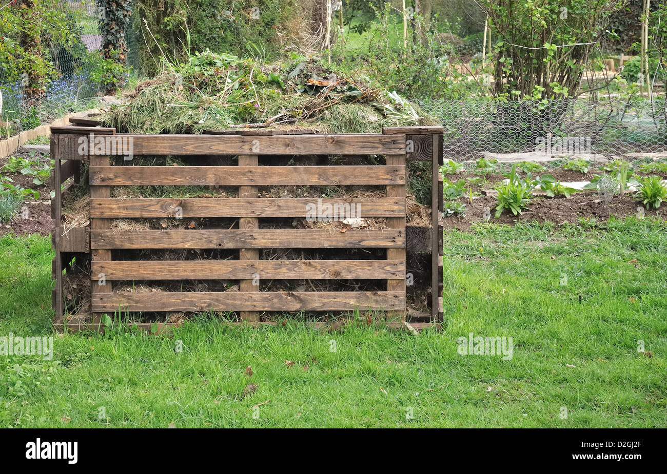wooden compost bin for organic waste in a garden Stock Photo - Alamy