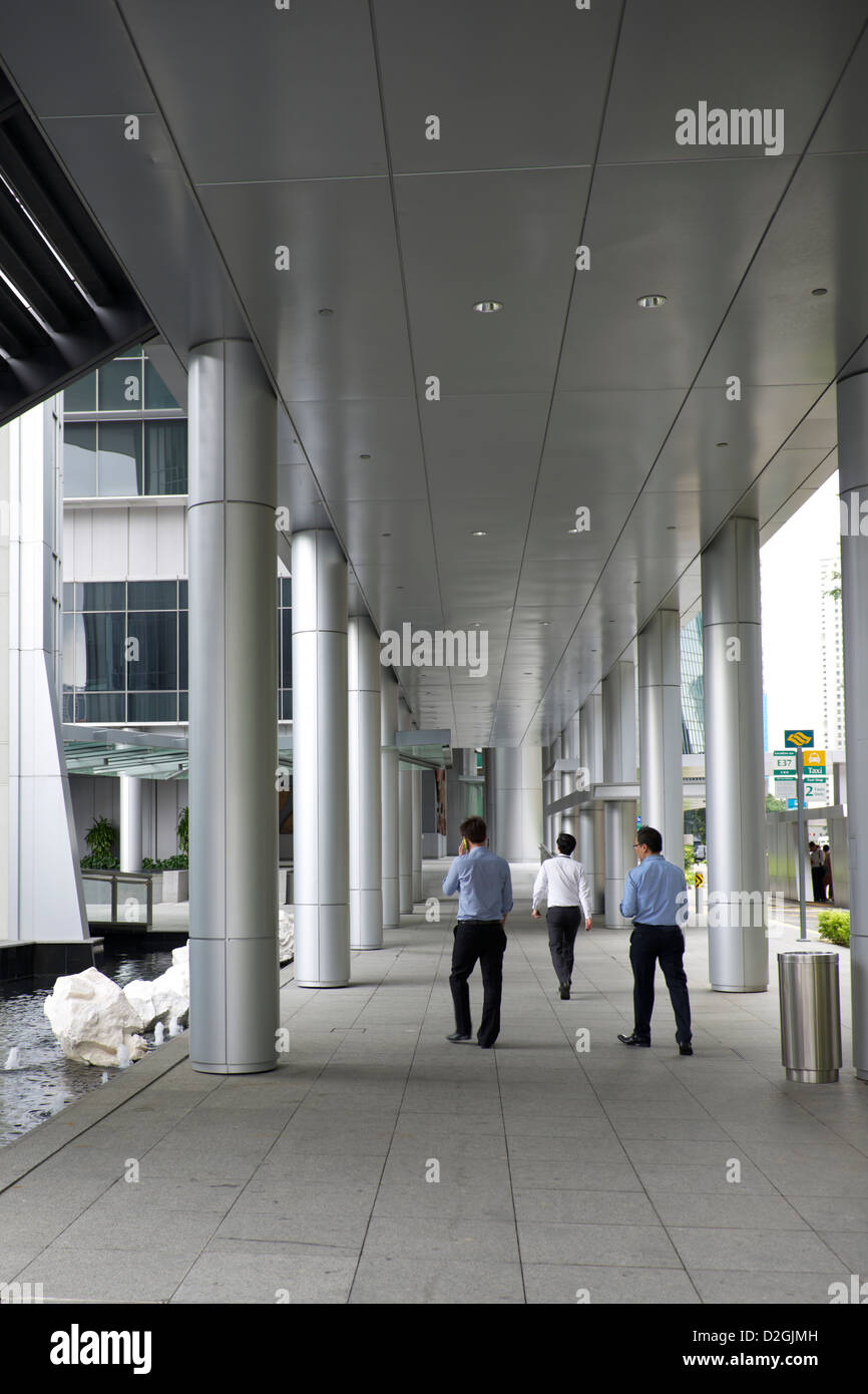 Singapore white collar hi-res stock photography and images - Alamy