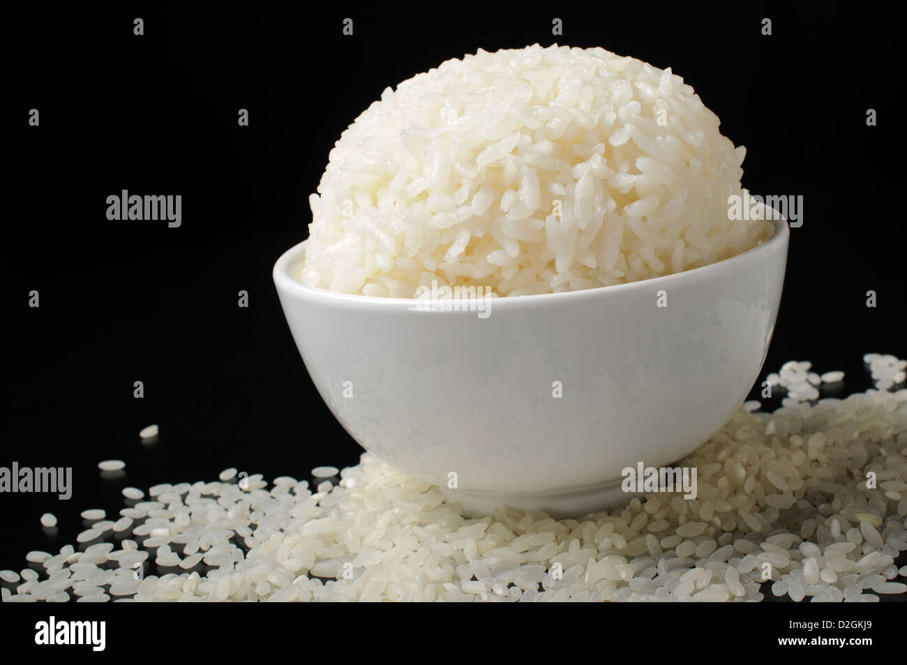 White steamed rice in ceramic bowl and polished rice Stock Photo - Alamy