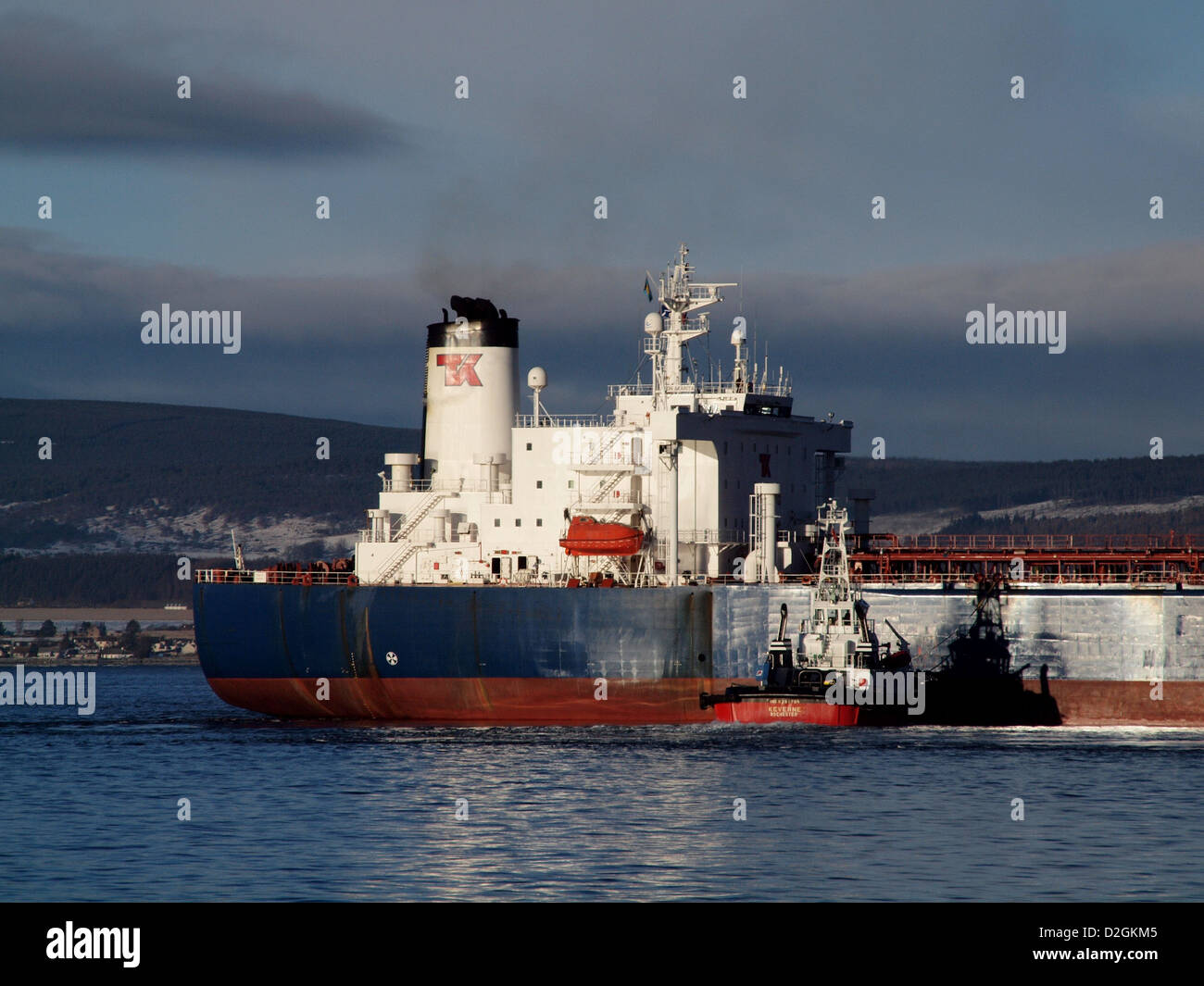 Oil rig mooring chain hi-res stock photography and images - Alamy