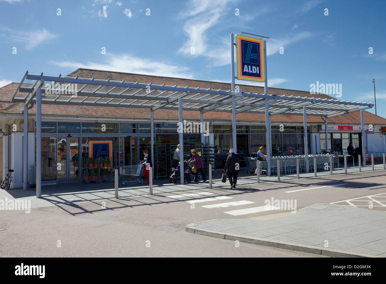 Aldi supermarket, Biggleswade, England Stock Photo - Alamy