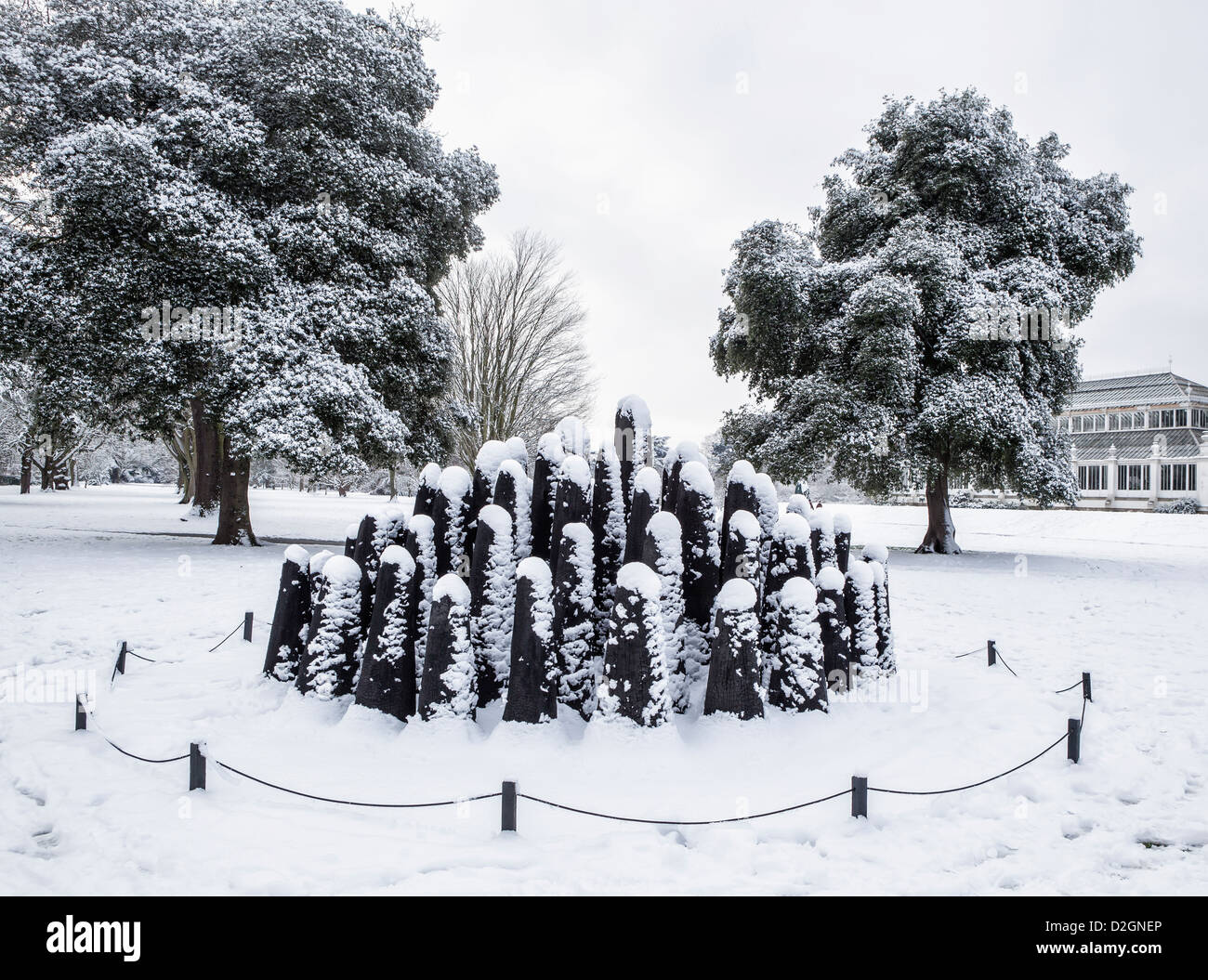 David nash hi-res stock photography and images - Alamy