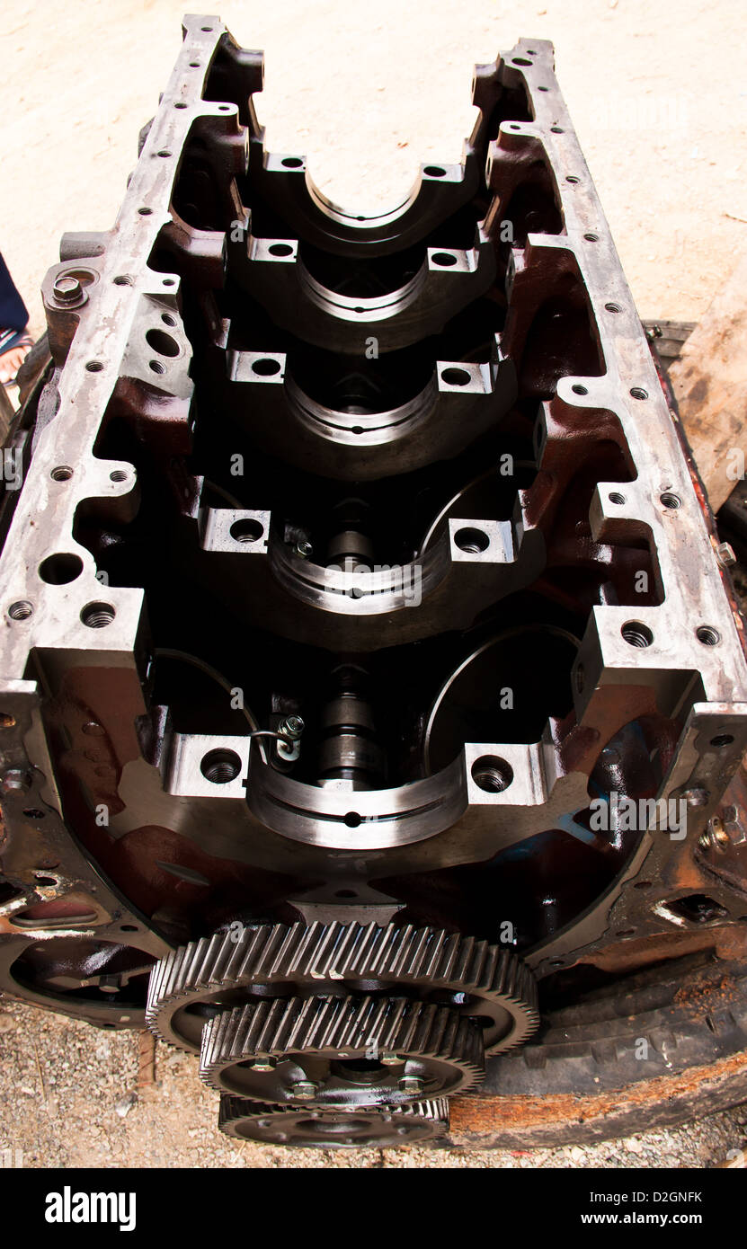 Crankshaft Engine Stock Photos & Crankshaft Engine Stock Images - Alamy