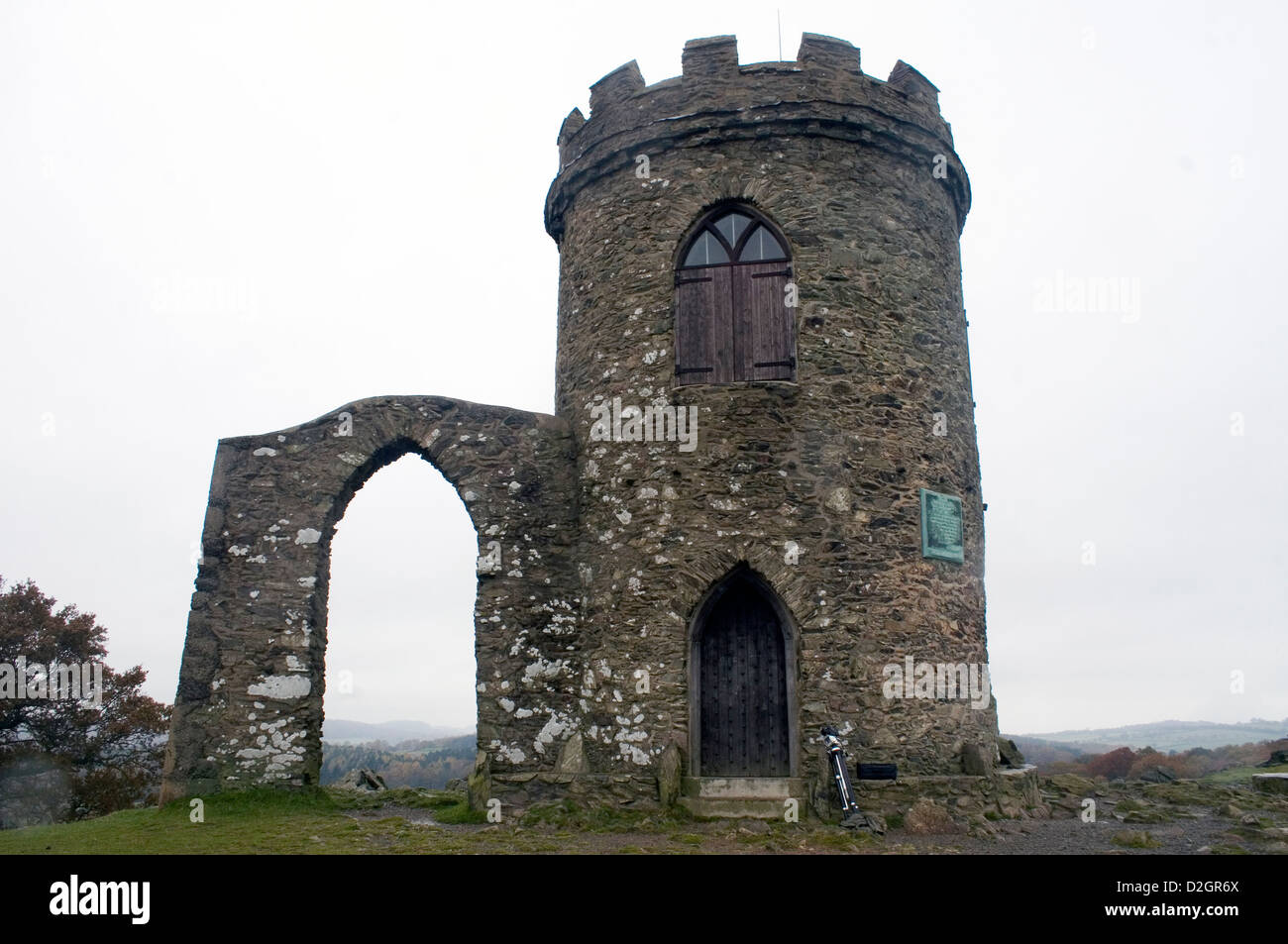 Castle turret tower stone hi-res stock photography and images - Alamy