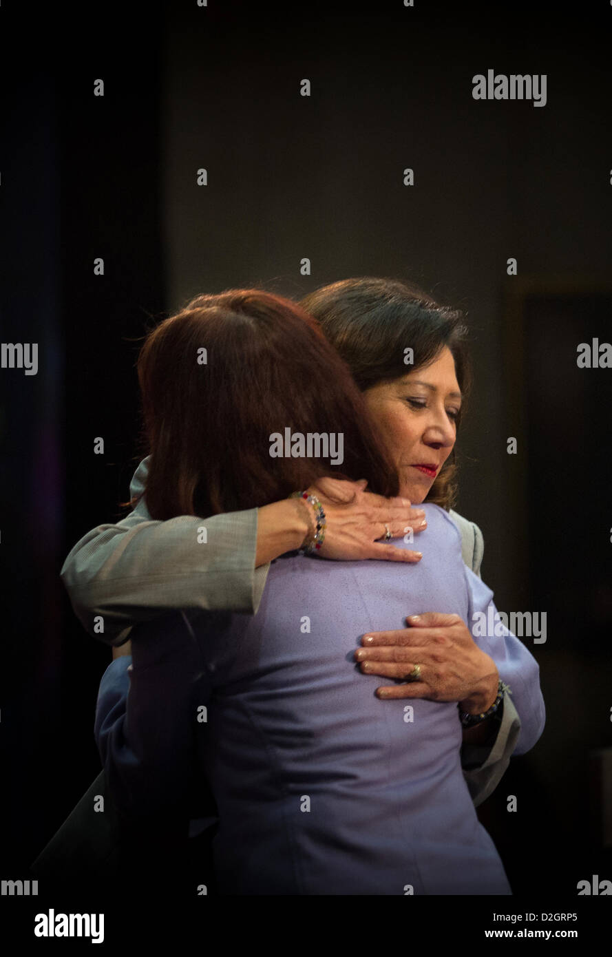 Hilda solis hi-res stock photography and images - Alamy