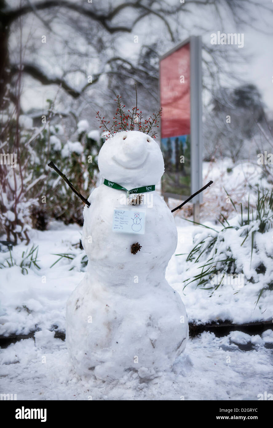 London snow kew gardens winter hi-res stock photography and images - Alamy