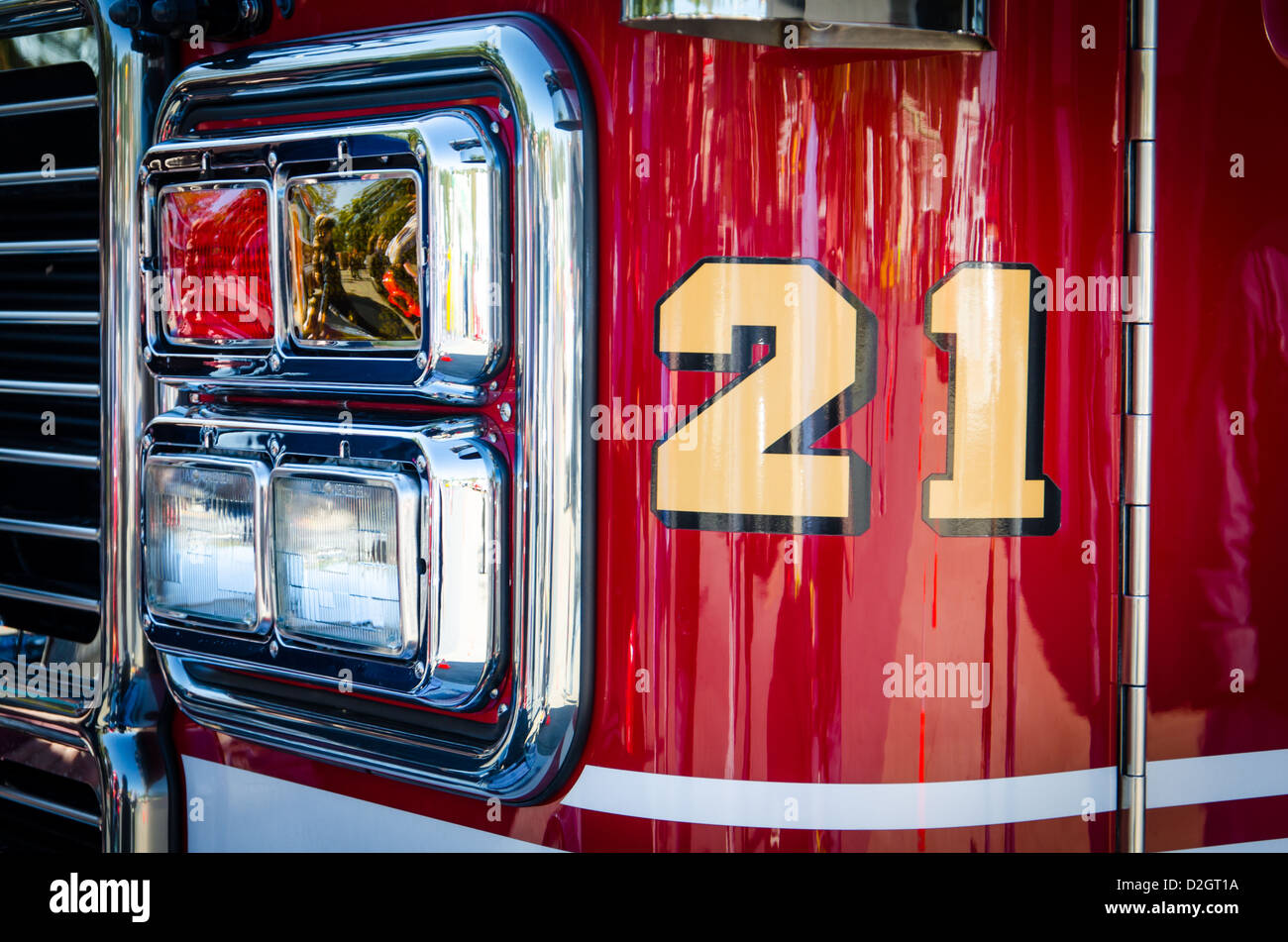 Red 21 fire engine hi-res stock photography and images - Alamy