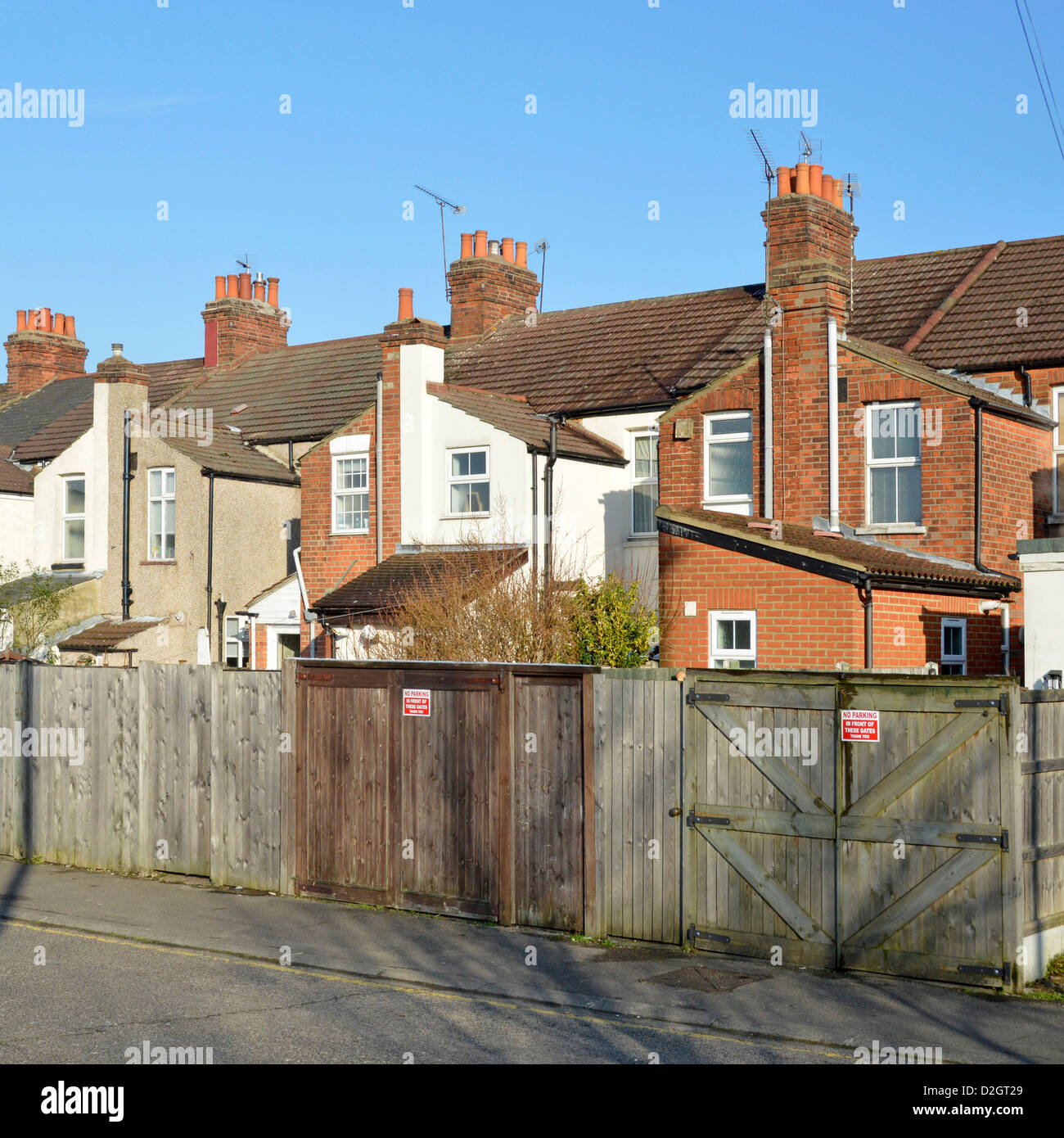 Back to back housing houses hi-res stock photography and images - Alamy