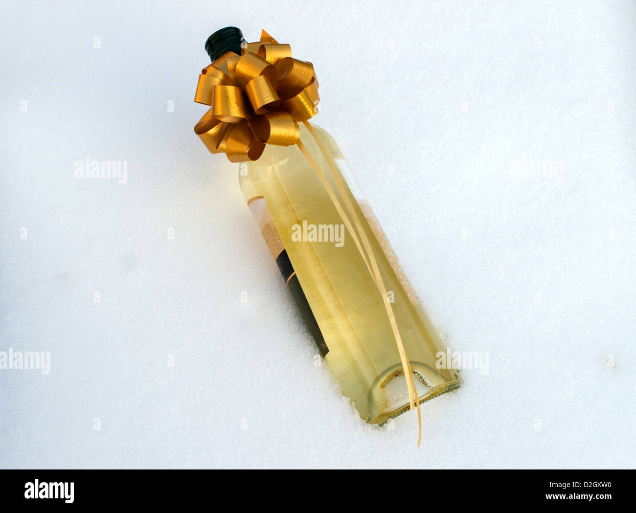 bottle white wine in the snow Stock Photo - Alamy