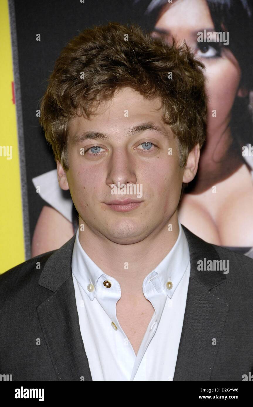 Jeremy Allen White High Resolution Stock Photography and Images - Alamy