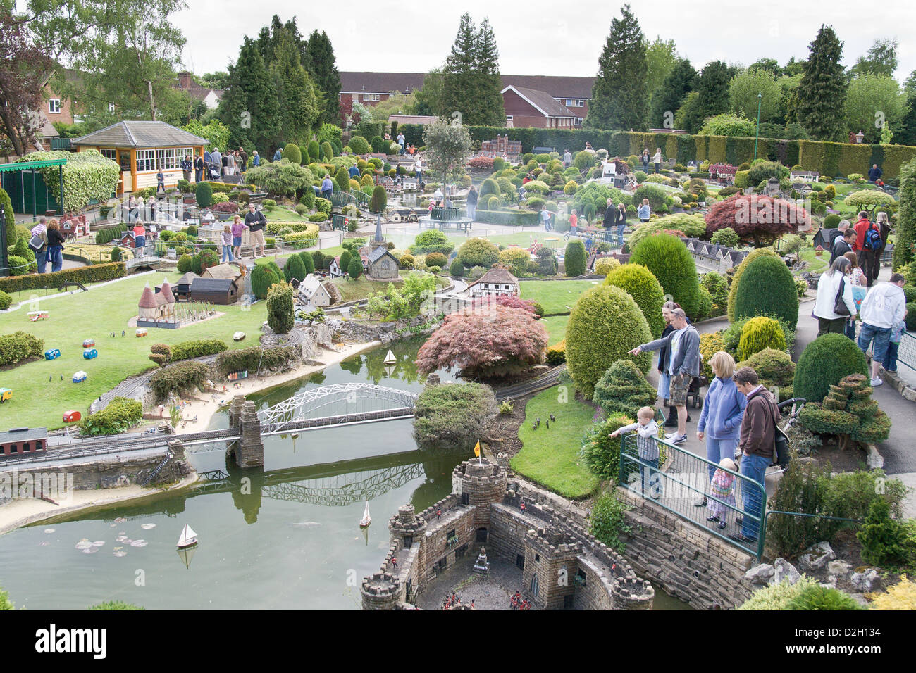 Bekonscot model village in Beaconsfield, Buckinghamshire Stock Photo ...