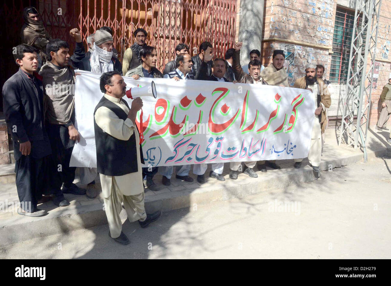 Members of Al-Sadaat Community Jirga chant slogans in favor Governor ...