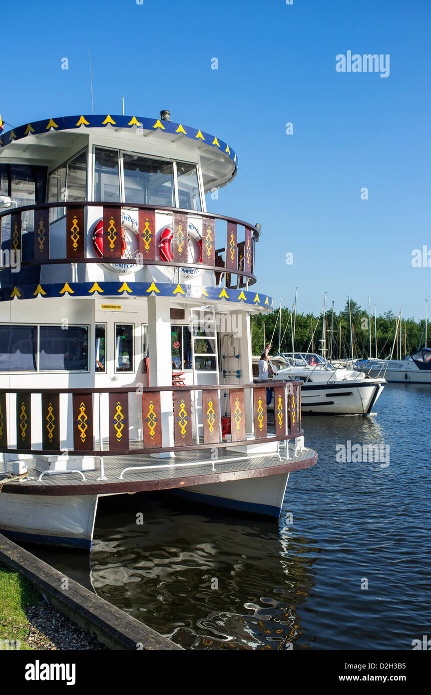 The Southern Comfort Mississippi Paddle Boat Moored on the River Bure ...