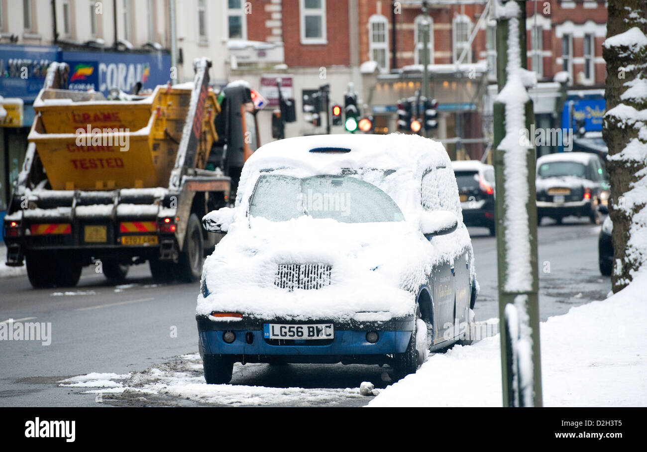 London black cab hi-res stock photography and images - Alamy
