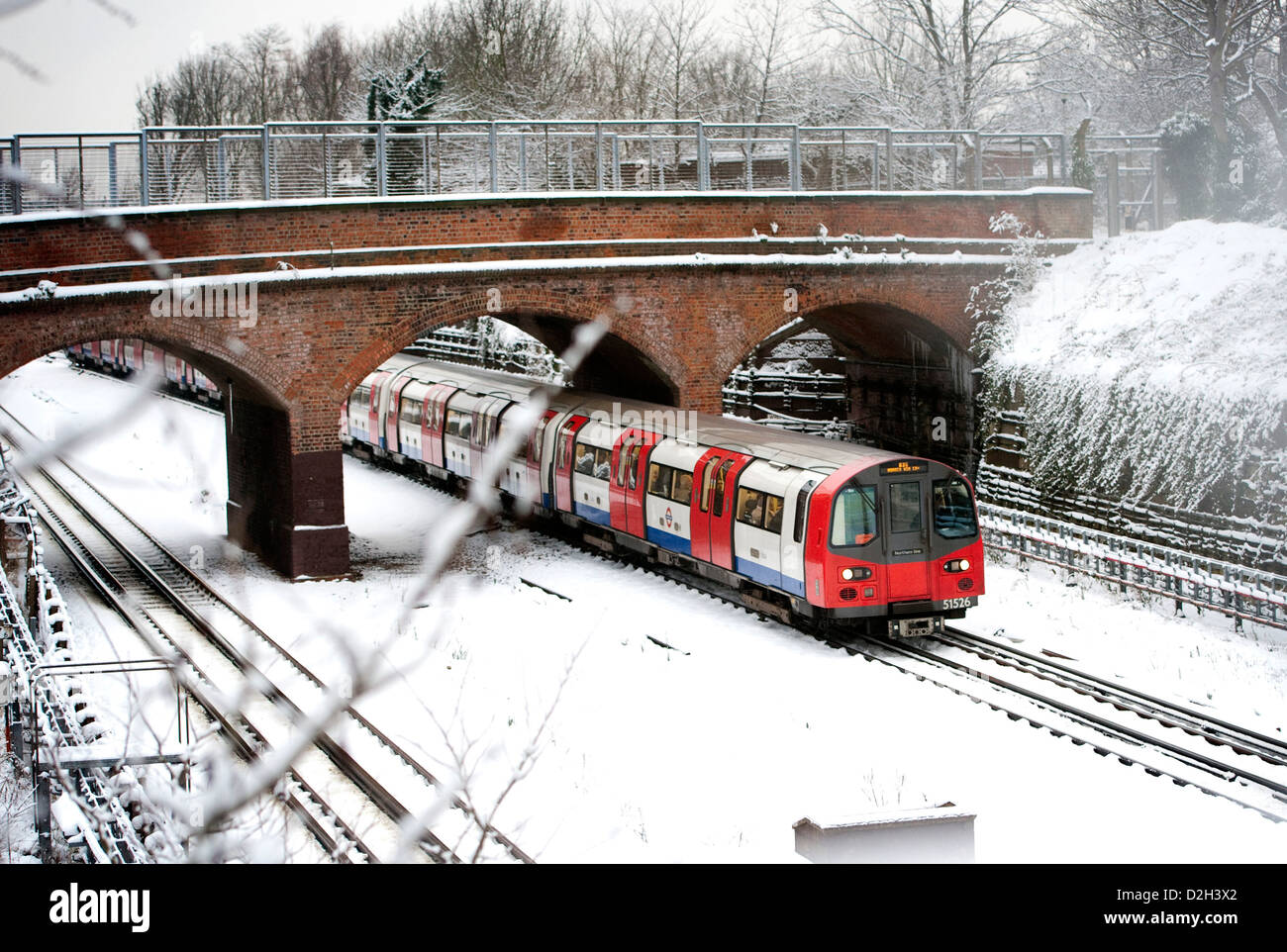 Northern line hi-res stock photography and images - Alamy