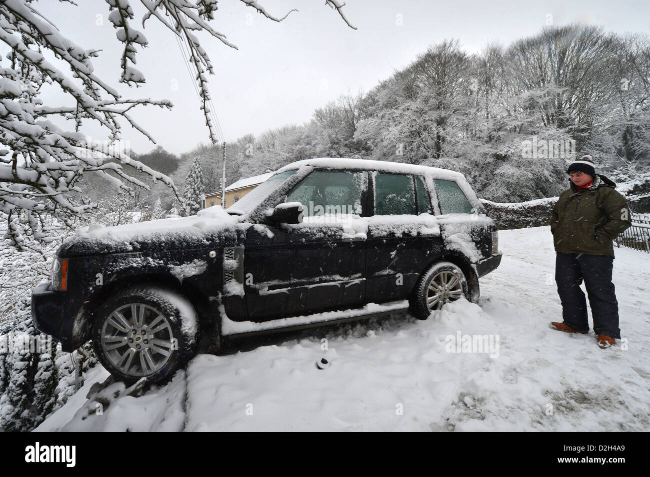 Range rover accident hi-res stock photography and images - Alamy