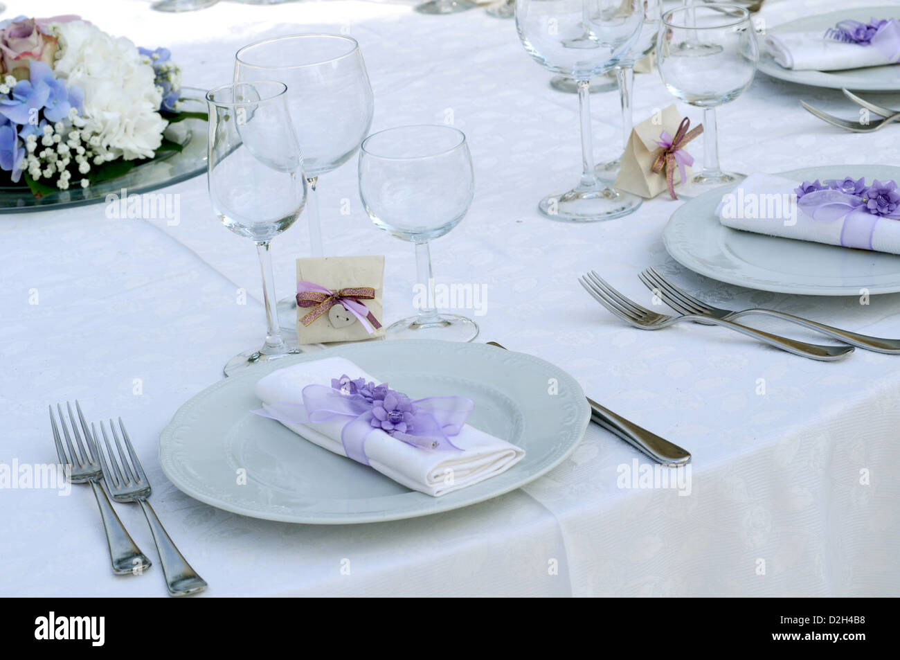Luxury table setting for dining Stock Photo - Alamy