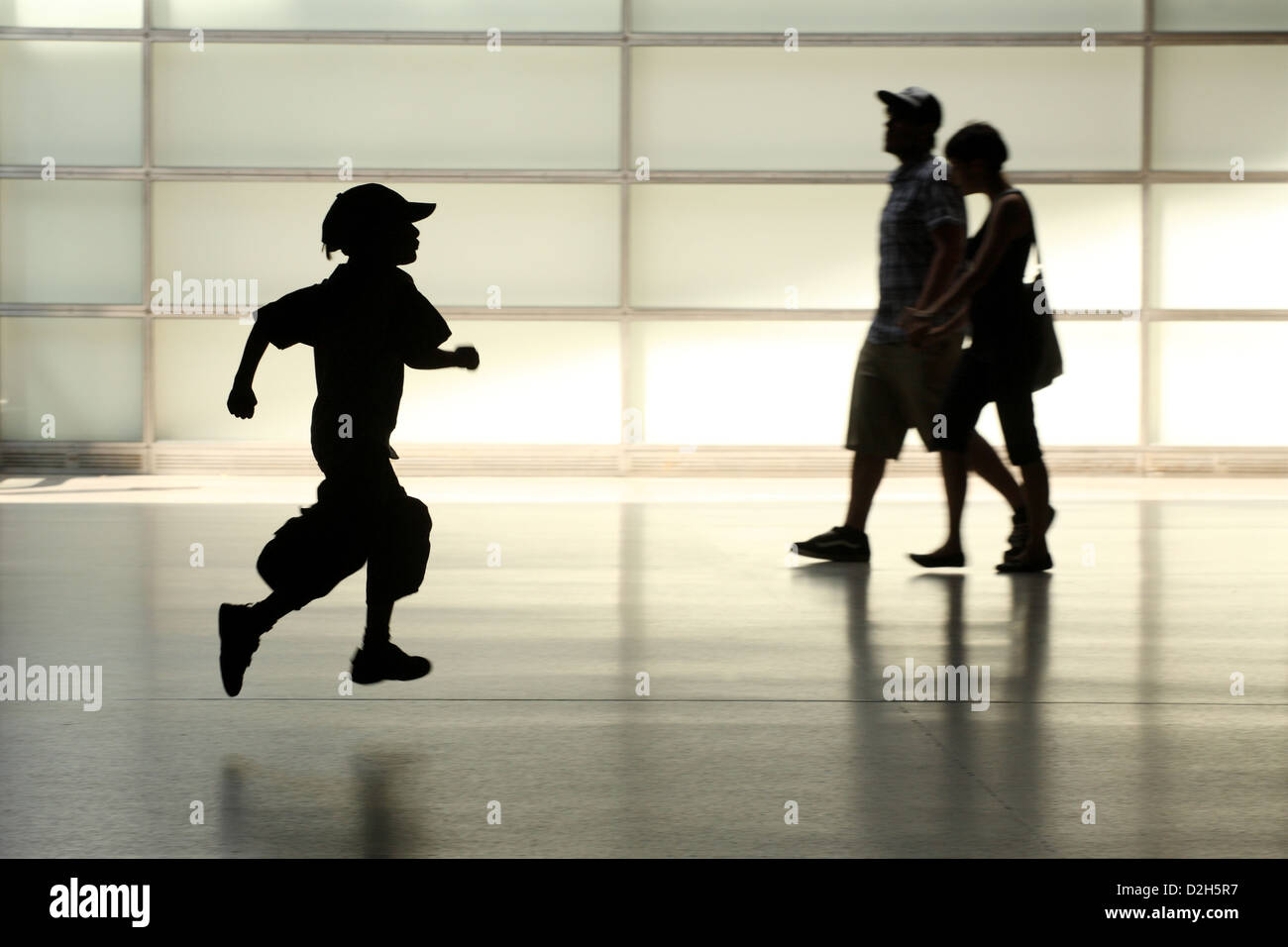 Boy running silhouette hi-res stock photography and images - Alamy