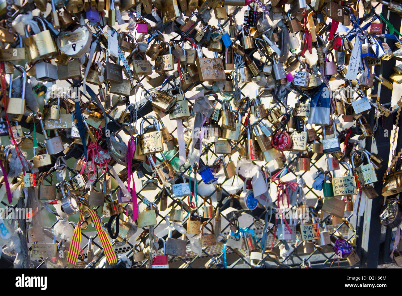 Hundreds of multicoloured padlocks on bridge near Notre Dame, Pont des ...