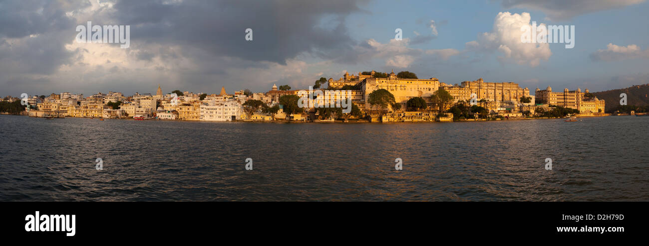 City view udaipur panoramic hi-res stock photography and images - Alamy